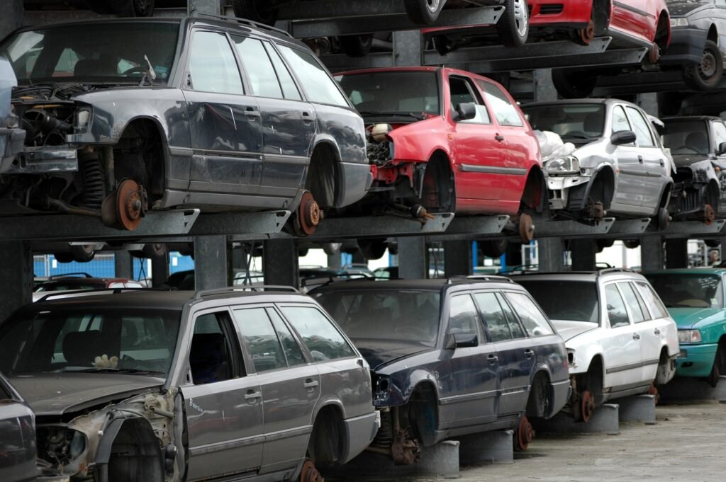 China announces pilot program to implement EPR scheme for automobiles ...
